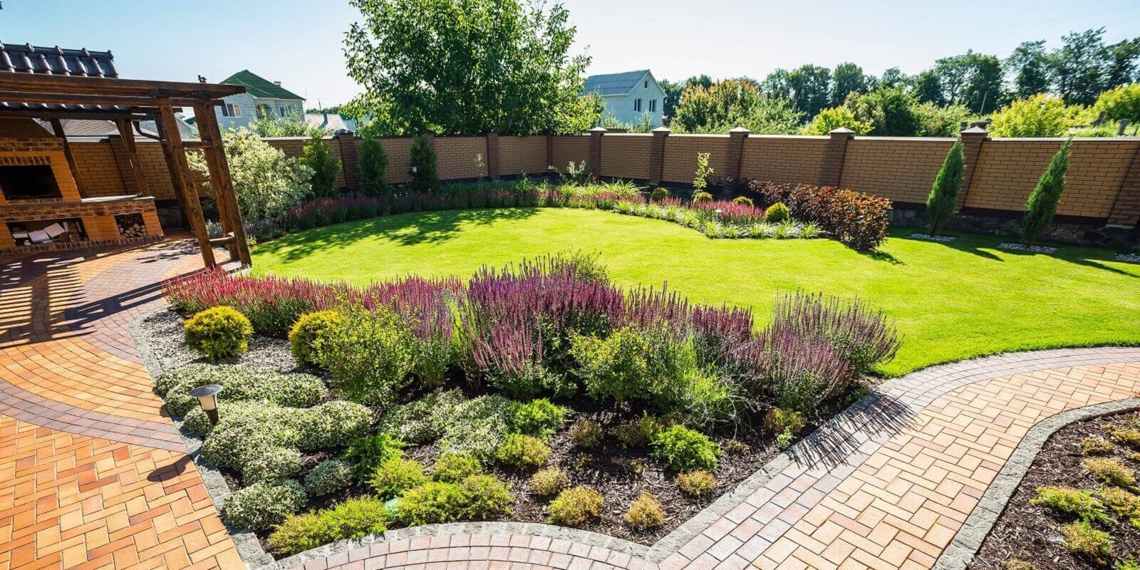Florida Landscaping Trends in 2023 - Barclay Earth Depot