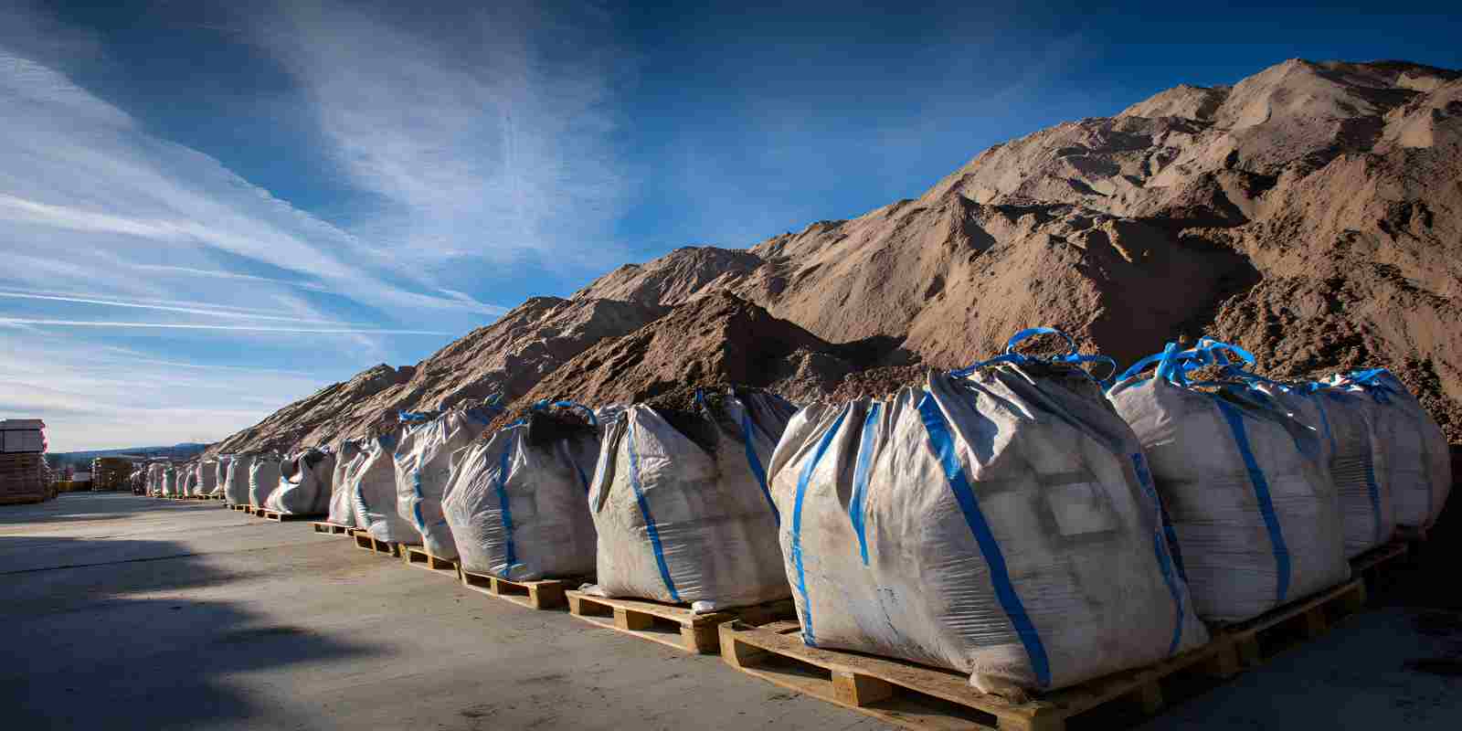 Bulk Fill Dirt vs. Small Orders and Which Option Saves More Money ...